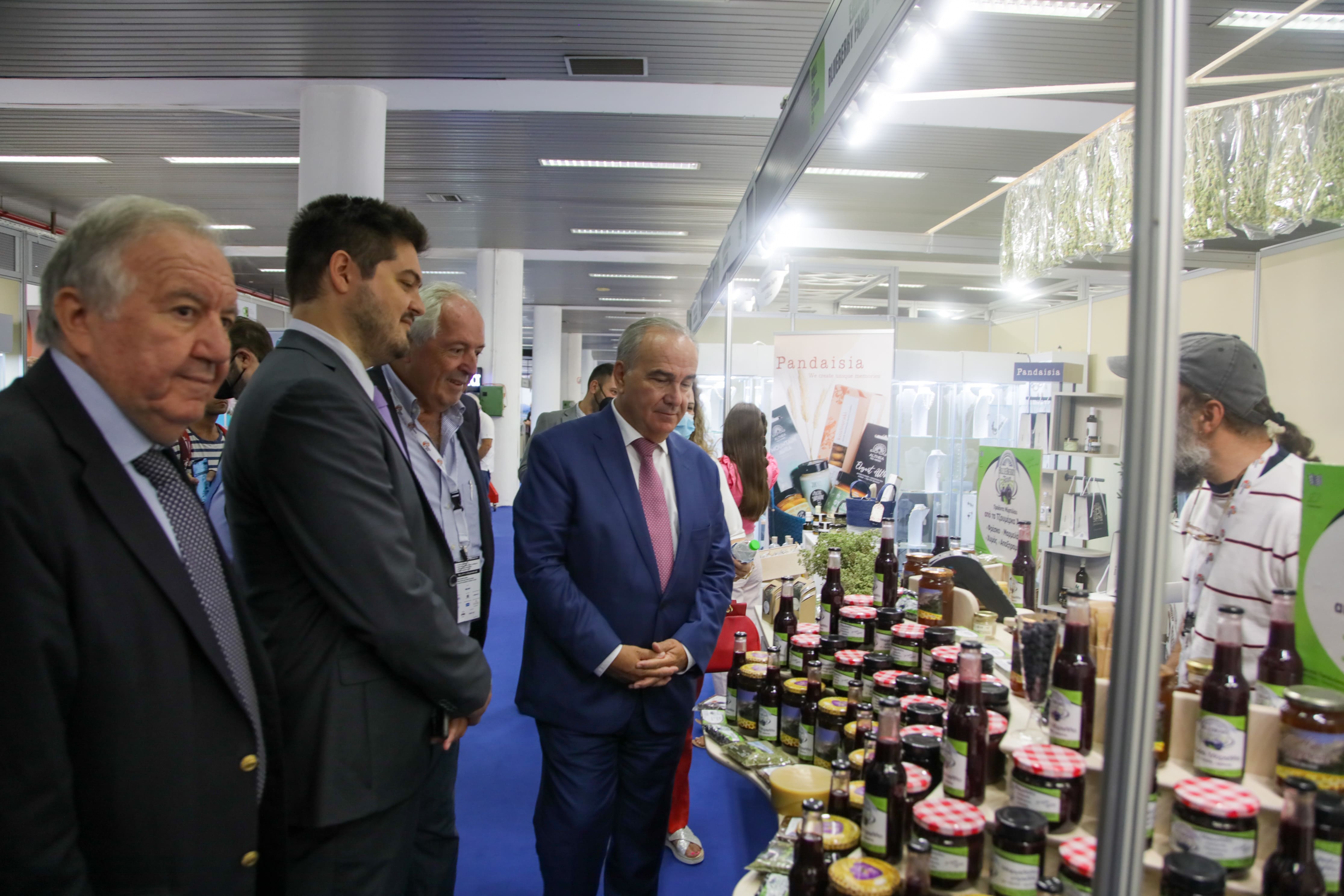 ΔΥΝΑΜΙΚΗ ΣΥΜΜΕΤΟΧΗ ΤΟΥ ΕΠΙΜΕΛΗΤΗΡΙΟΥ ΑΡΤΑΣ ΣΤΗ ΔΕΘ | ArtaVoice - Τα νέα ...