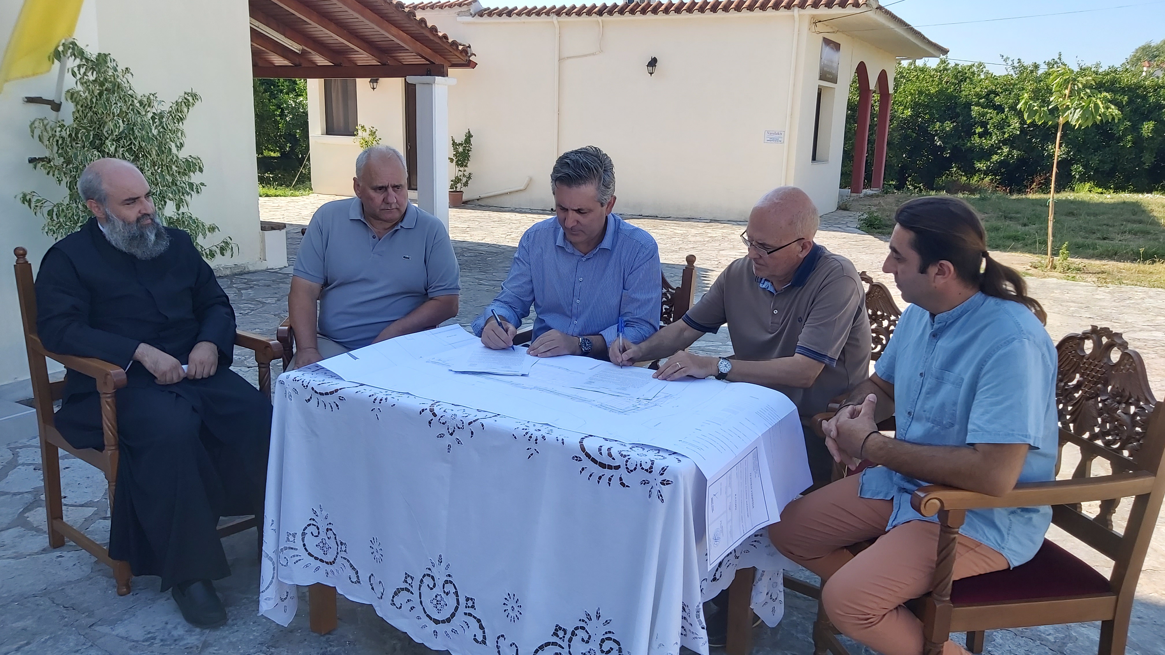 ΑΡΤΑ: ΞΕΚΙΝΑ Η ΔΗΜΙΟΥΡΓΙΑ ΠΛΑΤΕΙΑΣ, ΠΑΙΔΙΚΗΣ ΧΑΡΑΣ ΚΑΙ ΥΠΑΙΘΡΙΩΝ ...