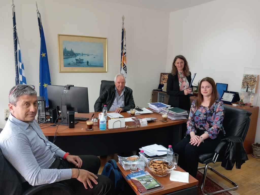 ΕΠΙΜΕΛΗΤΗΡΙΟ ΑΡΤΑΣ: ΣΥΝΑΝΤΗΣΗ ΜΕ ΜΕΛΗ ΤΗΣ ΕΙΔΙΚΗΣ ΥΠΗΡΕΣΙΑΣ ΔΙΑΧΕΙΡΙΣΗΣ ...