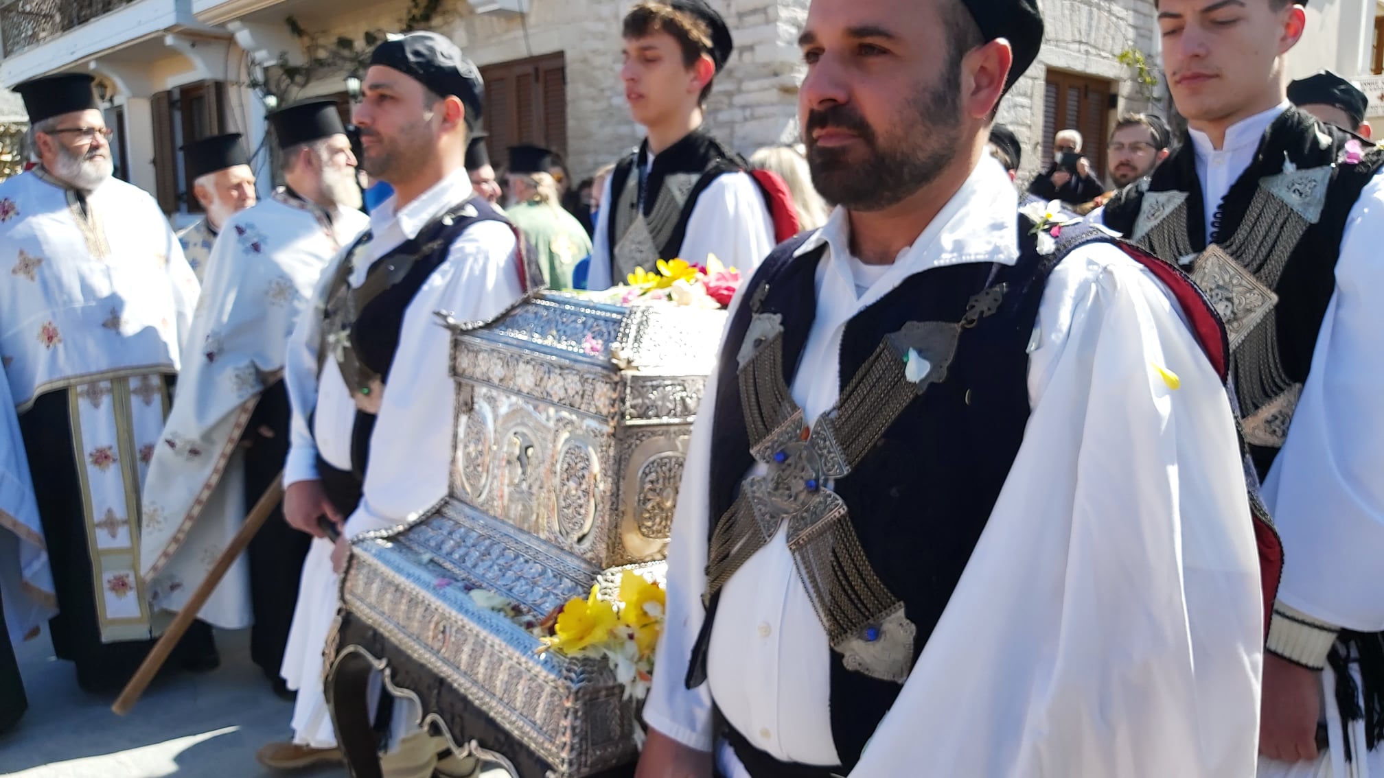 ΜΕ ΜΕΓΑΛΟΠΡΕΠΕΙΑ, Η ΆΡΤΑ ΤΙΜΗΣΕ ΤΗΝ ΑΓΙΑ ΘΕΟΔΩΡΑ ΤΗΝ ΠΟΛΙΟΥΧΟ ΤΗΣ ...
