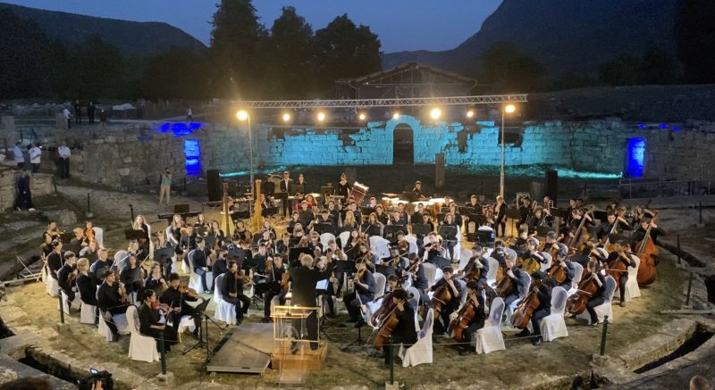 ΕΠΙΤΕΛΟΥΣ ΑΠΟΔΟΘΗΚΕ ΤΟ ΑΠΟΚΑΤΕΣΤΗΜΕΝΟ ΑΡΧΑΙΟ ΘΕΑΤΡΟ ΤΗΣ ΔΩΔΩΝΗΣ ΣΤΟ ...