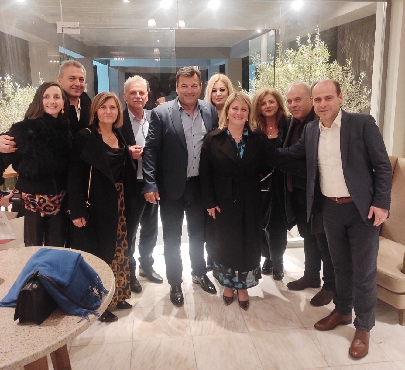 ΑΡΤΑ: ΒΡΑΒΕΥΣΗ ΤΩΝ ΣΥΝΤΑΞΙΟΔΟΤΗΘΕΝΤΩΝ ΥΠΑΛΛΗΛΩΝ ΑΠΟ ΤΟΝ ΔΗΜΟ ...