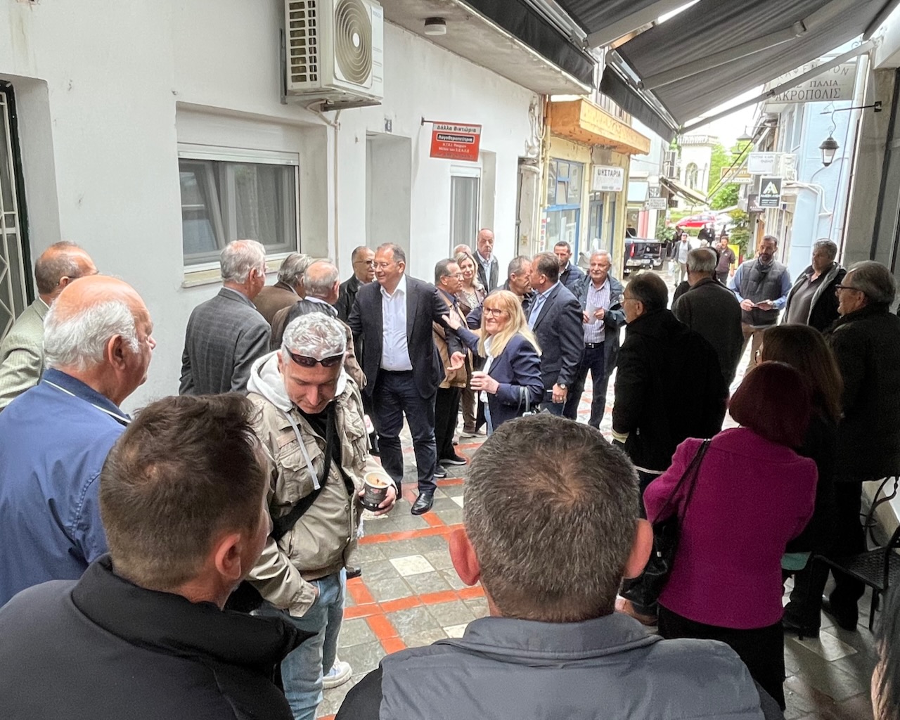 ΓΙΩΡΓΟΣ ΣΤΥΛΙΟΣ: ΣΕ ΜΕΓΑΛΗ ΣΥΓΚΕΝΤΡΩΣΗ ΑΡΤΙΝΩΝ ΕΤΕΡΟΔΗΜΟΤΩΝ ΣΤΑ ...