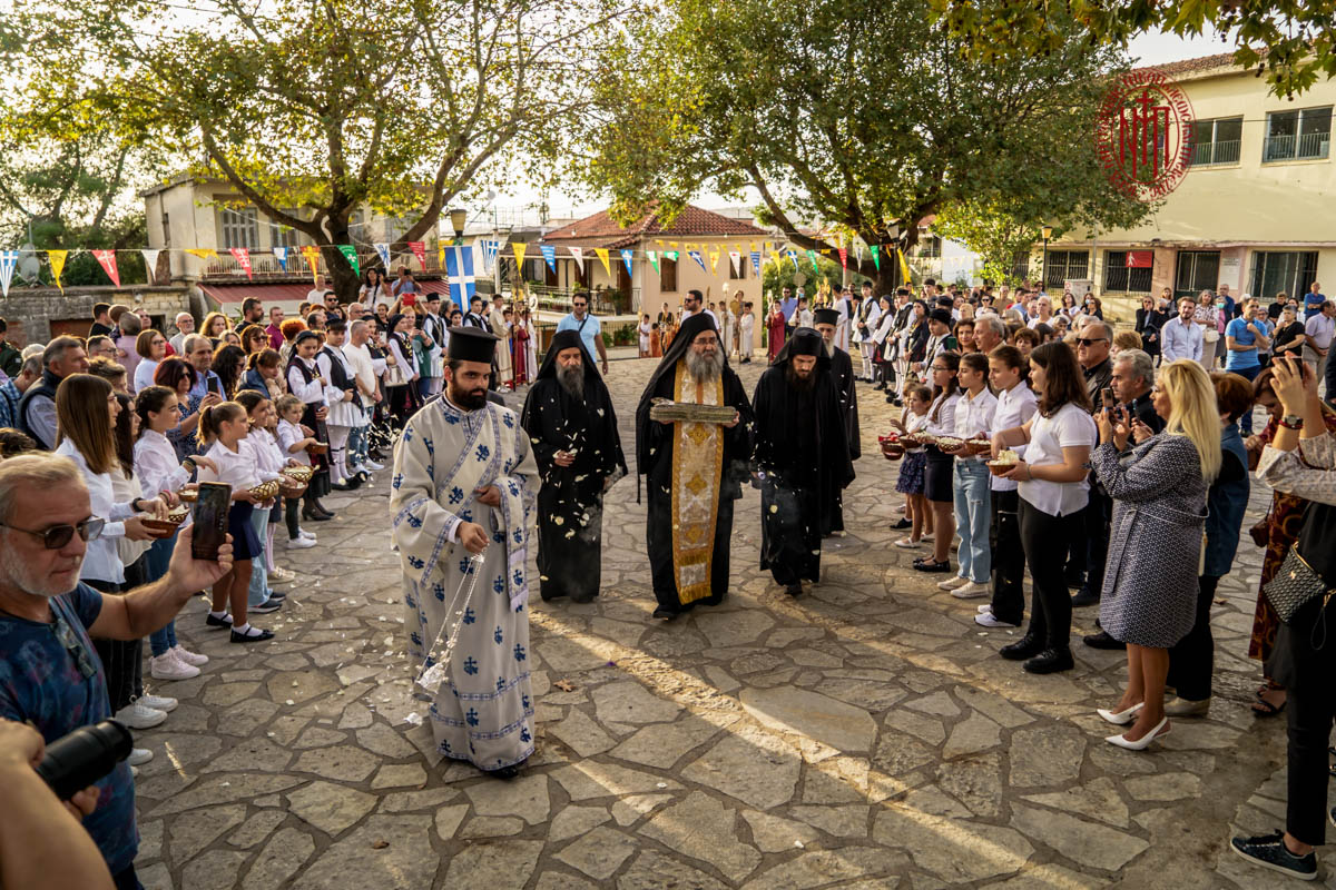 ΑΠΟ ΤΗΝ ΜΟΝΗ ΙΒΗΡΩΝ ΣΤΗΝ ΑΡΤΑ ΤΟ ΙΕΡΟ ΛΕΙΨΑΝΟ ΤΗΣ ΑΓΙΑΣ ΜΕΓΑΛΟΜΑΡΤΥΡΟΣ ...